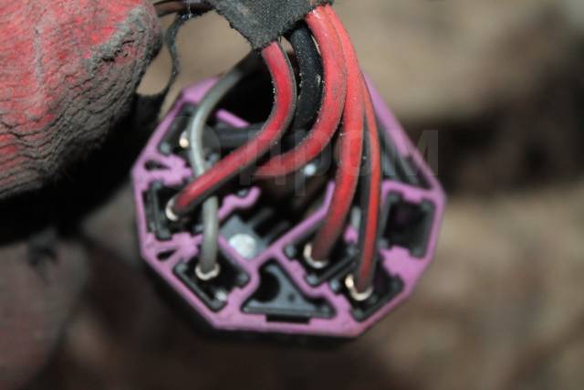 Купить Штекер контактной группы замка зажигания в Самаре по цене: 2 000 ...