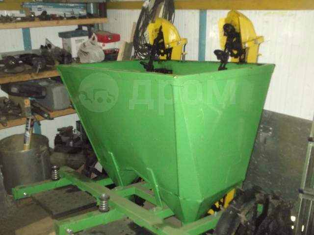 Продам картофелесажалку, в наличии. Цена: 65 000₽ в Новосибирске