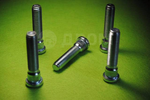 Колесная шпилька на Toyota, удлиненная +15 mm. L=57 мм. D =14,2, новый ...
