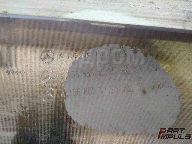 Купить Накладка бампера передняя Mercedes-Benz M W166 (07.2011 - 10. ...