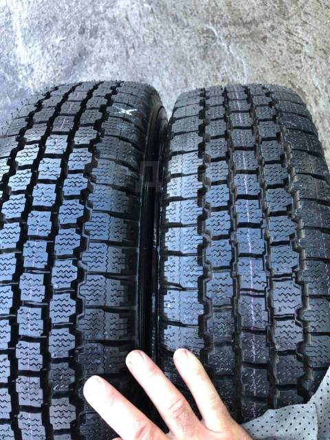 Bridgestone Blizzak W965, 195/70 R16 LT, 16", 1 шт, 195 мм, 70 %, радиальный, зимние. Цена: 10 ...