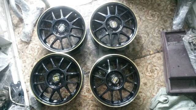 Kрасивые диски R15 4х100, Alcasta M26, 15", 1 шт, 4x100, литой, 54,1 мм ...