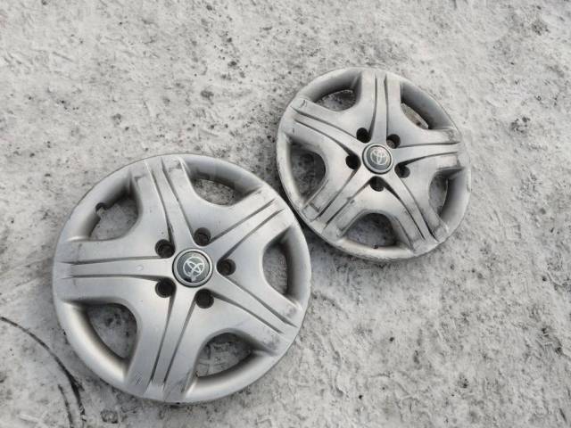 Колпак R16 Toyota, 16", 1 шт, 2 шт, б/у, в наличии. Цена: 400₽ в ...