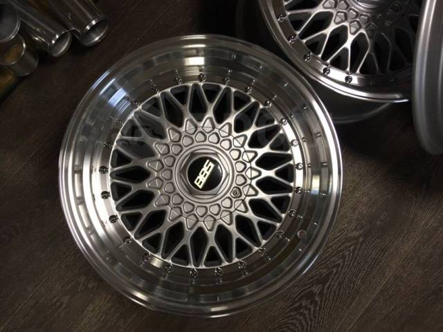 Новые диски BBS RS R17 4x100 / 5x114.3 ET20 J8.5, 17", 1 шт, 9,00 кг. литой, 73,1 мм. 4 шт. Цена ...