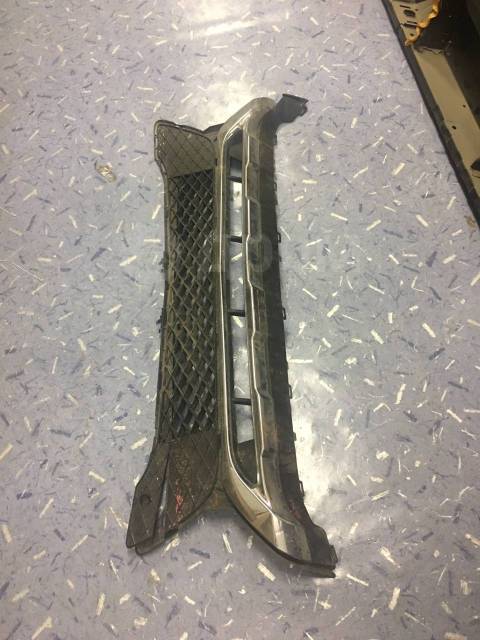 Купить Решетка бампера Mercedes Benz GLK-Class 2012-2015 a2048856823 в ...