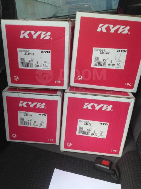 Комплект стоек KYB 334261 334262 334263 334264 для Lexus RX300 ...
