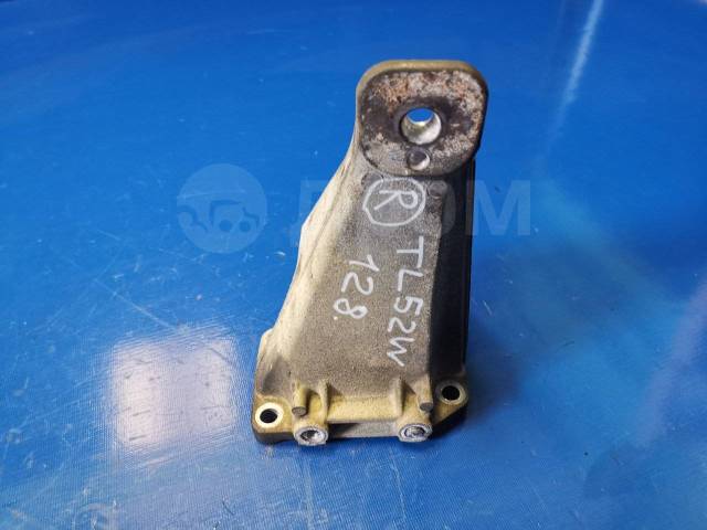 Купить Кронштейн правой подушки двигателя Suzuki Escudo TL52W J20A 128.000км в Красноярске по ...