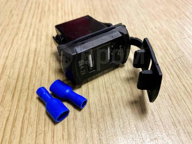 Купить Usb зарядка с вольтметром в Уссурийске по цене 550₽ — частное