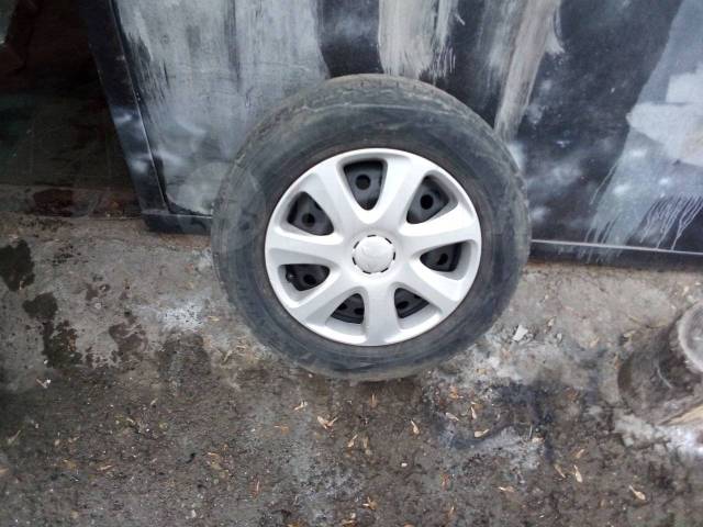 Продам диски с колпаками 4 шт митсубиси оригинал, Mitsubishi, 16", 1 шт ...