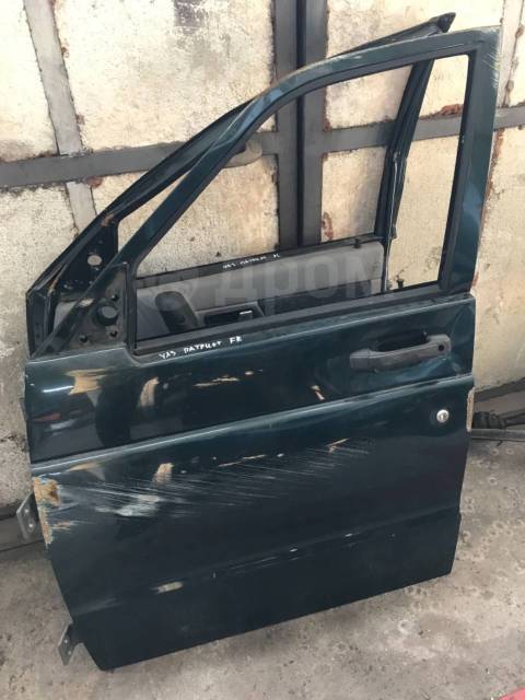 Купить Дверь передняя правая УАЗ Патриот в Чите по цене: 3 500 ...
