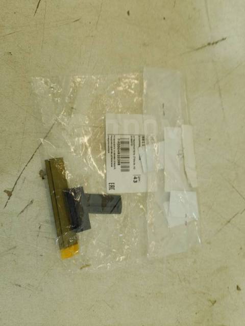 Купить Кронштейн молдинга лобового стекла Toyota Camry 1996-2001 ...