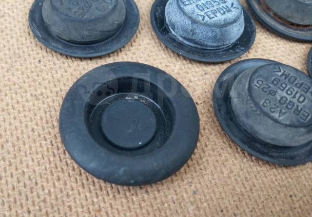 Купить Заглушка кузова 25 мм Toyota 090950-01959 в Артеме по цене: 100 ...