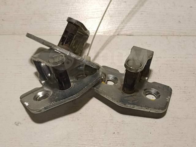 Купить Ответная часть замка двери GM Opel Zafira A05, Z18XER в Барнауле ...