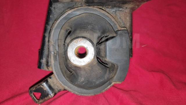 Купить Подушка двигателя передняя левая Toyota Corolla 1237221070 в ...