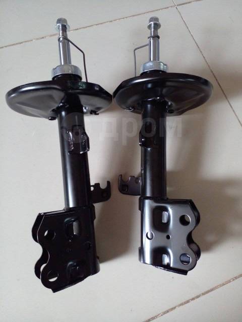 Купить Стойка перед L/R 333389/333388 Toyota Prius NHW20 в Хабаровске ...