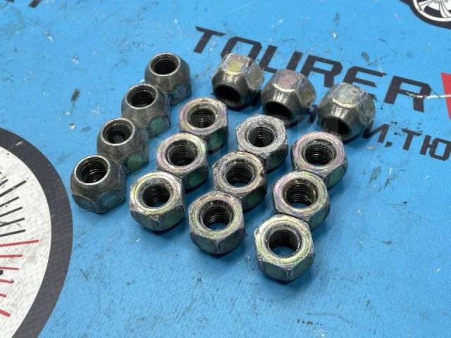 Гайки колесные Toyota Hilux Surf 1993 9094201007 VZN130G 3VZ-E - Гайки ...