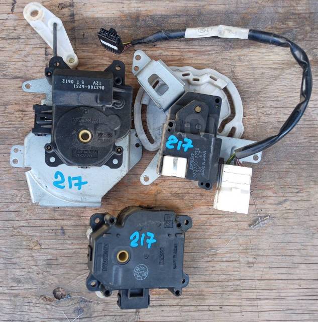 Купить Сервопривод заслонки печки на Toyota Land Cruiser 100 в Иркутске ...