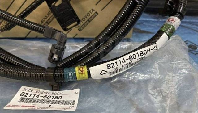 Купить Проводка бампера Toyota Land Cruiser 8211460180 Toyota, передняя ...