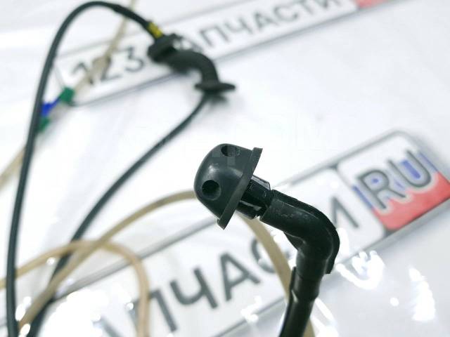 Купить Форсунка омывателя заднего стекла Subaru Forester 2008 ...