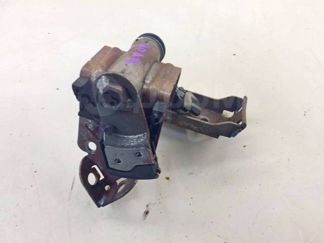 Купить Кронштейн Porsche Cayenne [95542416100] в Новосибирске по цене ...