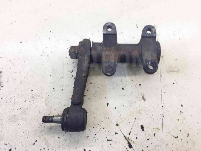Купить Маятник и сошка рулевого редуктора Mitsubishi Pajero [MB831042 ...