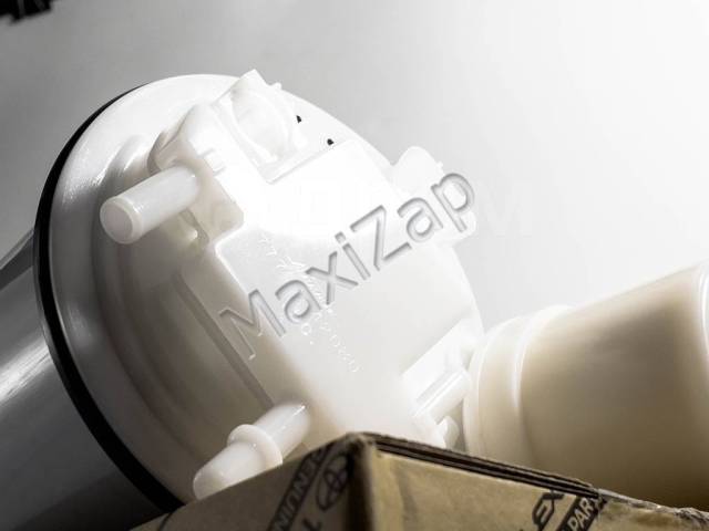 Купить Фильтр топливный Toyota RAV4 13- 3ZR Toyota [7702442110] в ...