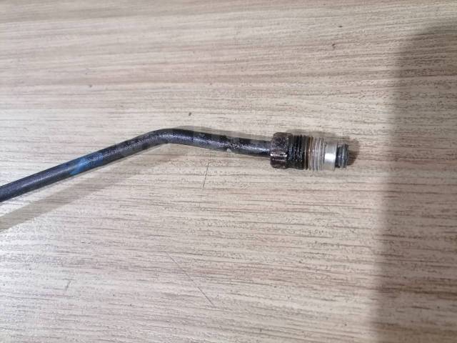 Купить Трубка тормозная задняя правая Toyota Hilux Surf 185 в ...