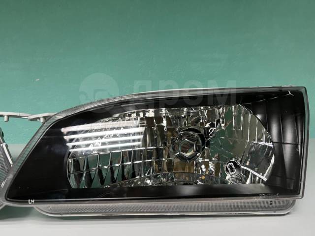 Купить Фары Toyota Corolla 110 Качество НЕ SAT! в Барнауле по цене: 5 ...
