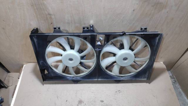 Купить Диффузор радиатора Toyota Camry AVV50 2013 в Хабаровске по цене ...