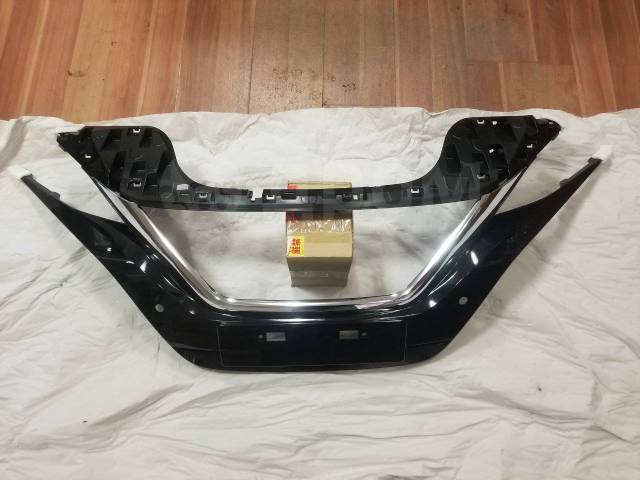 Купить Решетка радиатора Nissan LEAF ZE1 в Новосибирске по цене: 27 000 ...