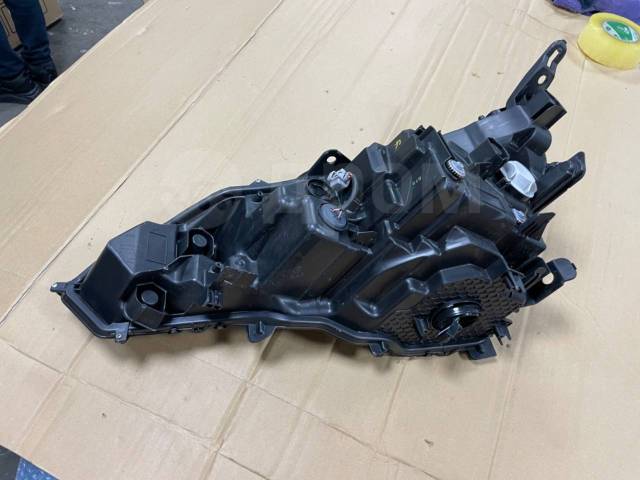 Купить Фара правая Lexus UX200 koito 76-43 *467* во Владивостоке по ...