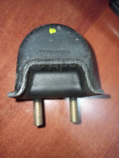 Купить Отбойник переднего рычага Toyota Hiace/Regius 89-05 Sat ST 48331 ...