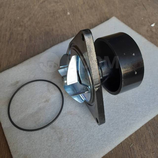 Купить Насос водяной (помпа) Cummins 3286293 во Владивостоке по цене: 3 ...