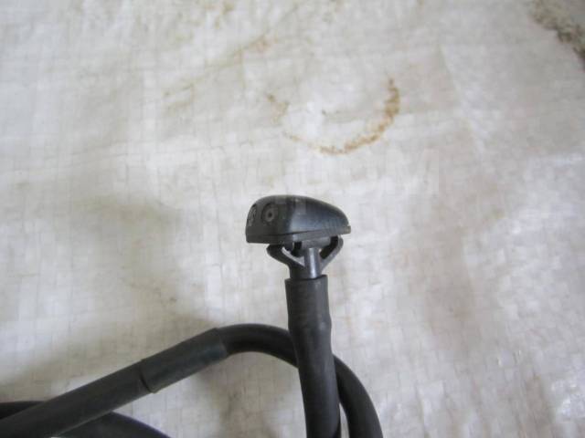 Купить Форсунка Омывателя Mitsubishi Pajero IO H66W H61W H71W H76W H62W H67W H72W H77W, передняя ...