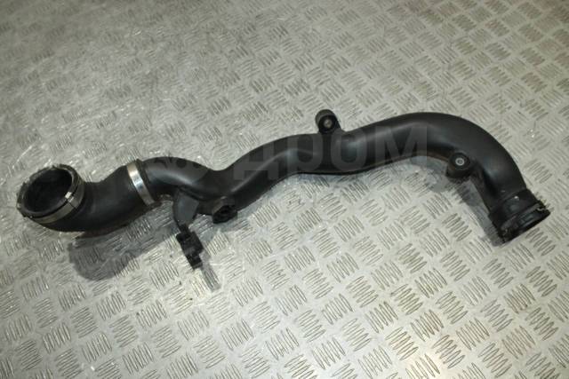Купить Патрубок интеркулера BMY / CAV VAG Volkswagen Passat B6, Jetta 5 ...