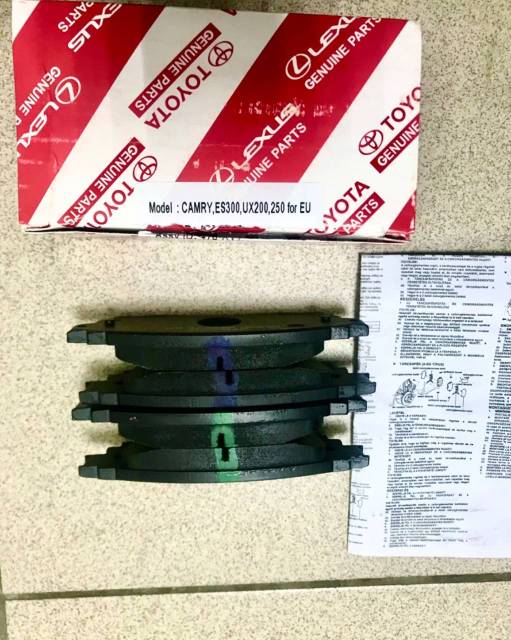 Купить Тормозные колодки задние Toyota Camry AXVH70 04466-33220 / 2018 ...