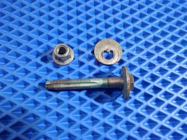 Купить Эксцентриковый болт WHT000227 в Новосибирске по цене: 800 ...