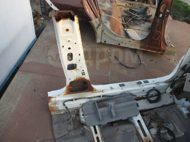 Купить Стойка кузова левая Nissan Skyline NV35 в Находке в Находке по цене: 8 000₽ — частное ...