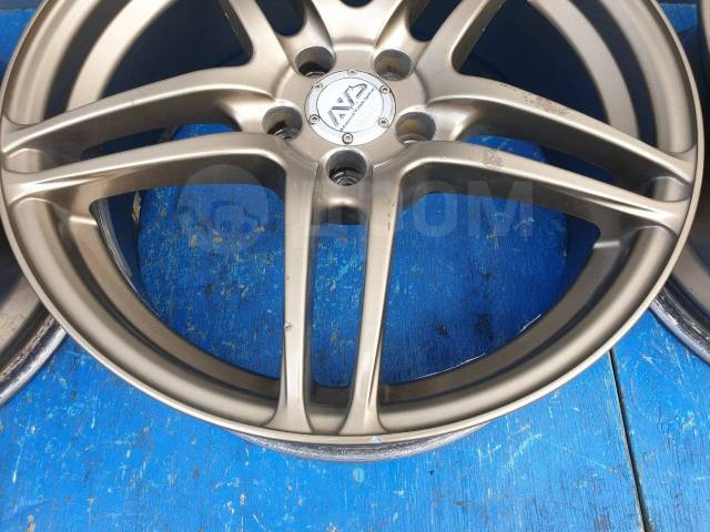 AVS Model 5 R17 5x100, 17", 1 шт, Ширина диска 7.0" Вылет (ET) 35 мм ...