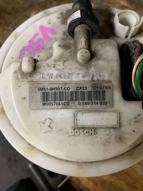 Купить Бензонасос Volvo S40 / V50 / C30 / C70 2,0L B4204s3. Контрактный ...