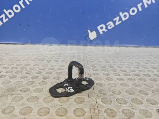 Купить Ответная часть замка багажника Renault Sandero Stepway 2 ...