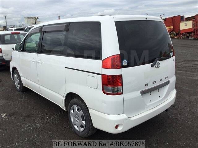 Купить Блок управления дверьми правый Toyota NOAH / VOXY AZR65G / AZR60G 8591828110 в ...