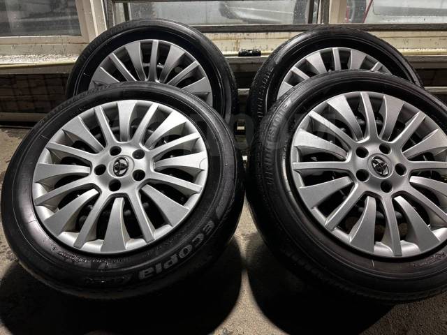 Шины Bridgestone 185/60R15 на штамповках 5/100 + колпаки во Владивосто ...