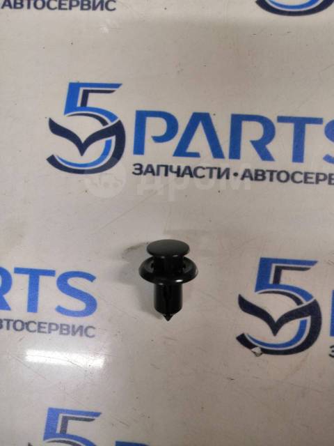 Купить Клипса решетки радиатора Мазда 2 Мазда 3 Мазда 5 Мазда 6 (KJ2310 ...