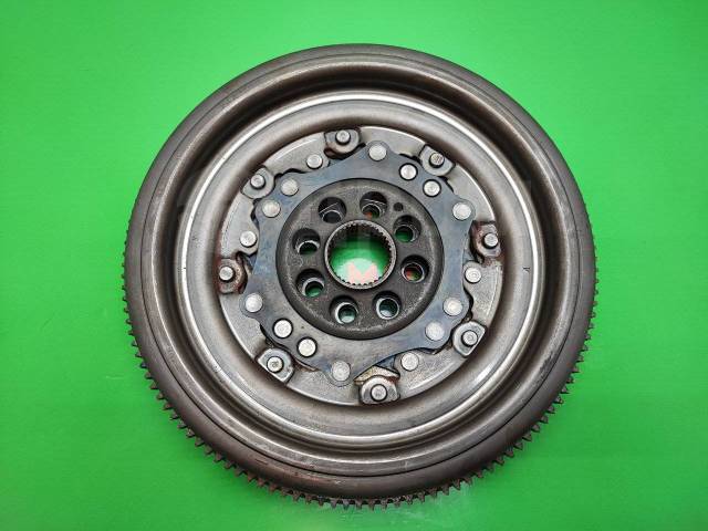 Купить Маховик 06J105266AE DSG6 Шкода Йети, Октавия А5 RS, Суперб 2, VW ...