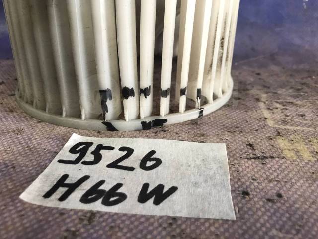 Купить Моторчик печки Mitsubishi Pajero IO H71W H76W H61W H66W H72W H77W H62W H67W 1998-2000 ...