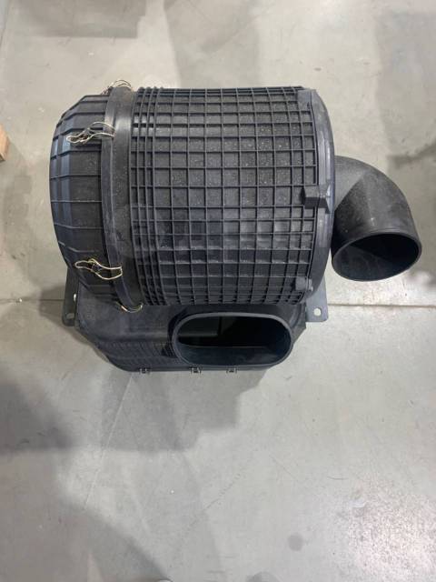 Купить Корпус воздушного фильтра Shaanxi F3000X3000 в сборе с фильтром ...