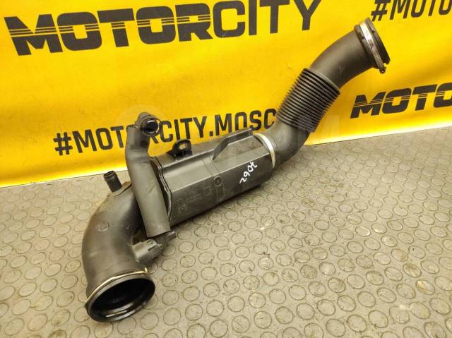 Купить Патрубок воздушный 13717619268 86630 в Москве по цене: 4 720 ...