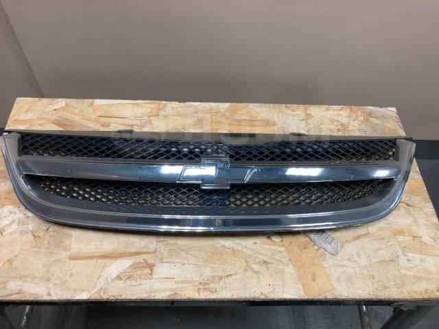 Купить Решетка радиатора на Шевролет 96547250 в Кемерово по цене: 1 300 ...