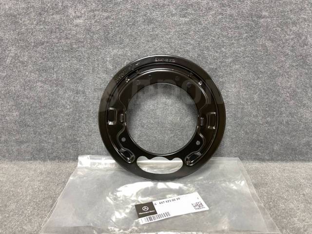 Купить Кожух тормозного диска Mercedes V Klasse W447 в Москве по цене ...